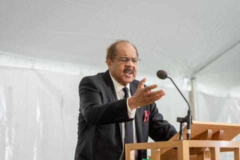 The Rev. Dr. Paul Smith '60 Inspires 2023 Graduates | Hartford ...